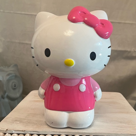 Hello Kitty | Accessories | Hello Kitty Piggy Bank | Poshmark